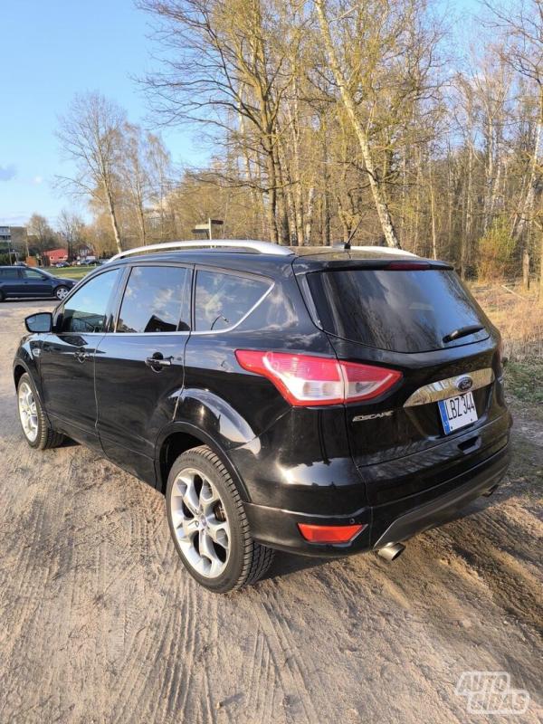 Ford Escape 2016 in Vilnius on AUTOMOTO.COM.LV Black Ford Escape 2016 in Vilnius, with an engine capacity of 1.60 L and mileage of 178 thousand km for 7500 €, photo 3 on AUTOMOTO.COM.LV