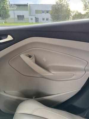 Zils Ford Escape 2018 Utena, ar dzinēja tilpumu 1.50 L un nobraukumu 74 tūkst. km par 9500 €, foto 11 vietnē AUTOMOTO.COM.LV