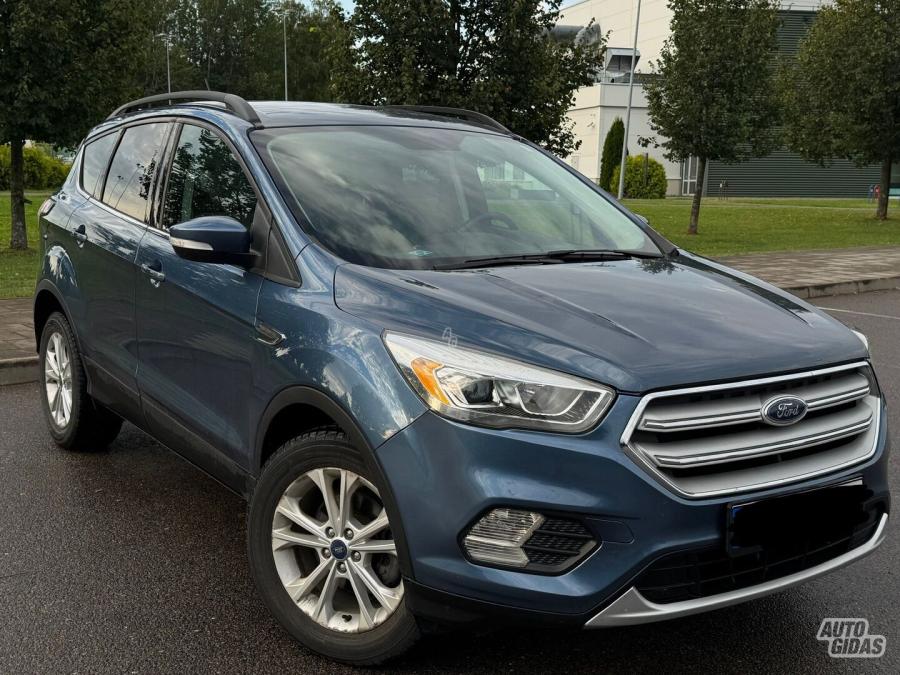 Zils Ford Escape 2018 Utena, ar dzinēja tilpumu 1.50 L un nobraukumu 74 tūkst. km par 9500 €, foto 18 vietnē AUTOMOTO.COM.LV