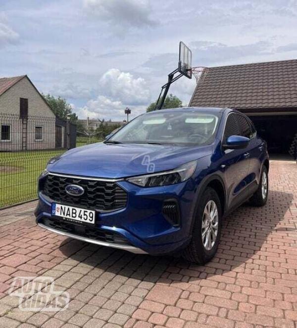 Zils Ford Escape 2023 Akmenė, ar dzinēja tilpumu 1.50 L un nobraukumu 3 tūkst. km par 21000 €, foto 1 vietnē AUTOMOTO.COM.LV