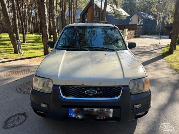 Ford Escape 2002 Viļņa, ar dzinēja tilpumu 3.00 L un nobraukumu 147 tūkst. km par 2750 €, foto 3 vietnē AUTOMOTO.COM.LV