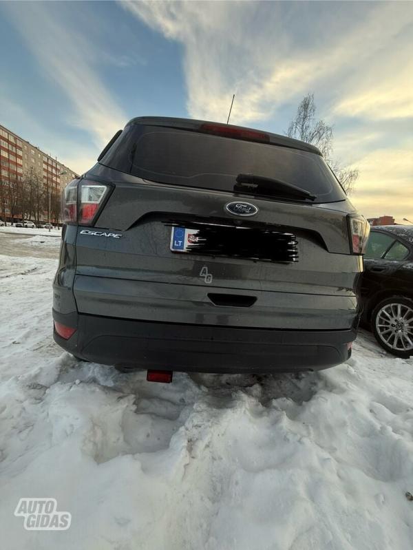 Ford Escape 2017 in Klaipeda, with an engine capacity of 2.50 L and mileage of 181 thousand km for 9200 €, photo 2 on AUTOMOTO.COM.LV
