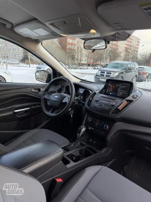 Ford Escape 2017 in Klaipeda, with an engine capacity of 2.50 L and mileage of 181 thousand km for 9200 €, photo 3 on AUTOMOTO.COM.LV