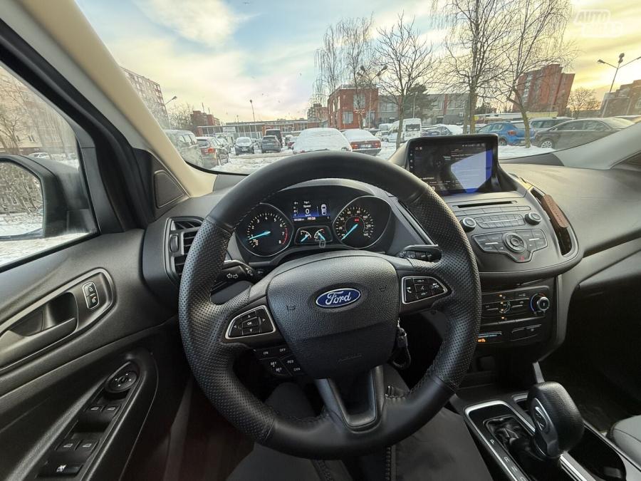 Ford Escape 2017 in Klaipeda, with an engine capacity of 2.50 L and mileage of 181 thousand km for 9200 €, photo 11 on AUTOMOTO.COM.LV