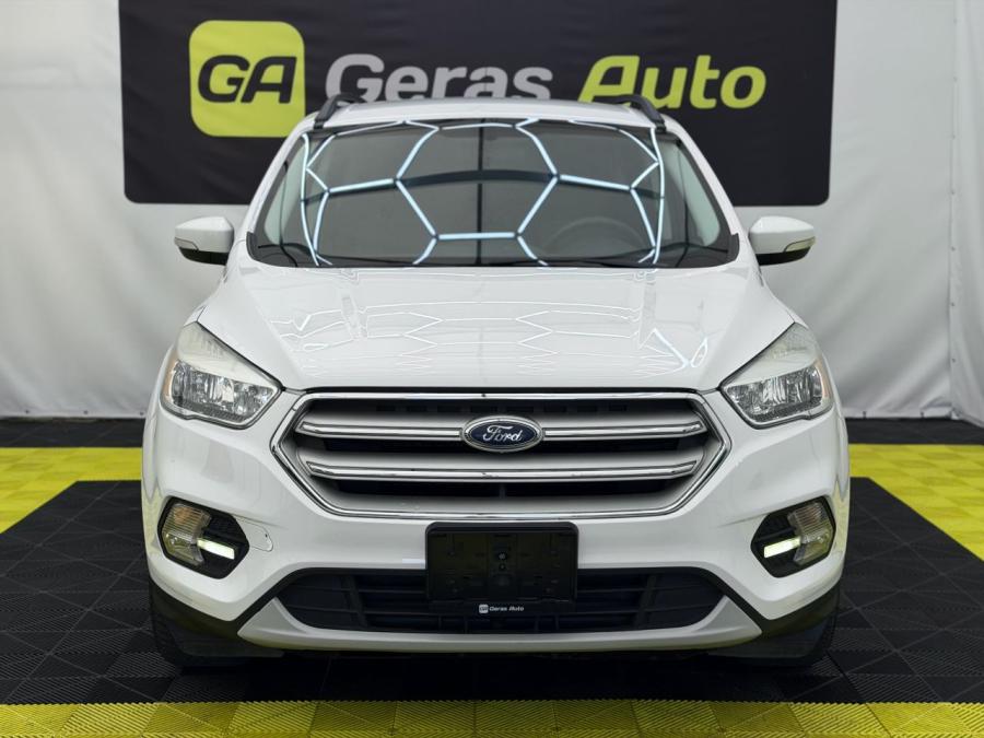 Ford Escape 2018 in Vilnius, with an engine capacity of 0.00 L and mileage of 0 thousand km for 10000 €, photo 3 on AUTOMOTO.COM.LV