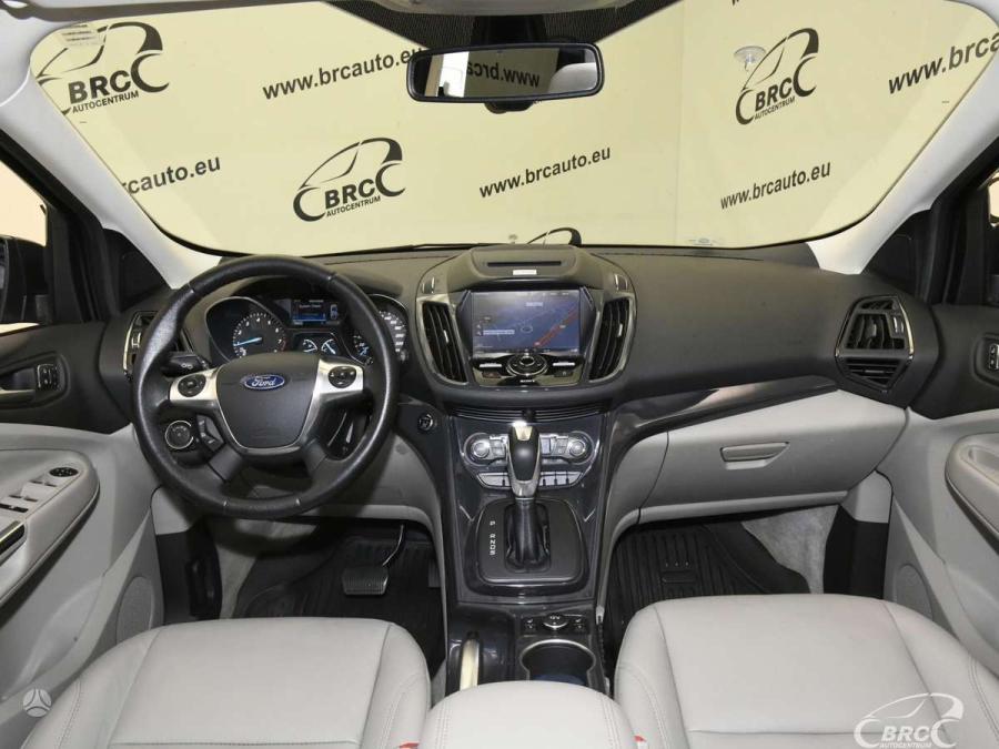 Pelēks Ford Escape 2015 Viļņa, ar dzinēja tilpumu 1.60 L un nobraukumu 92 tūkst. km par 7500 €, foto 3 vietnē AUTOMOTO.COM.LV