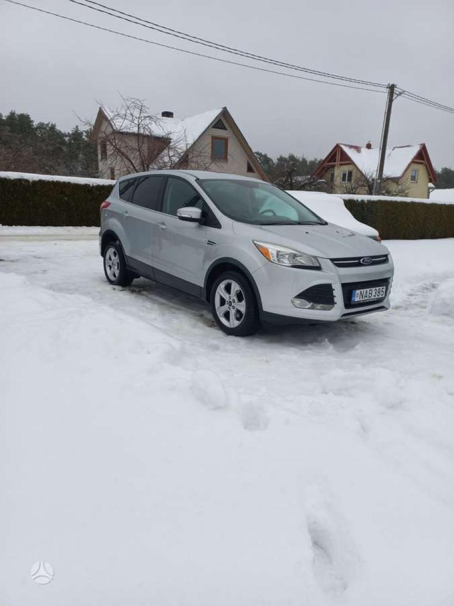 Pelēks Ford Escape 2016 Druskininkai, ar dzinēja tilpumu 2.49 L un nobraukumu 172 tūkst. km par 6159 €, foto 1 vietnē AUTOMOTO.COM.LV