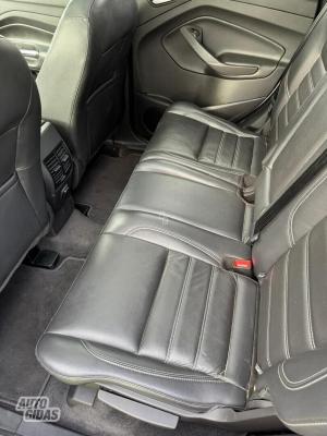 Grey Ford Escape 2018 in Utena, with an engine capacity of 1.50 L and mileage of 141 thousand km for 8888 €, photo 13 on AUTOMOTO.COM.LV