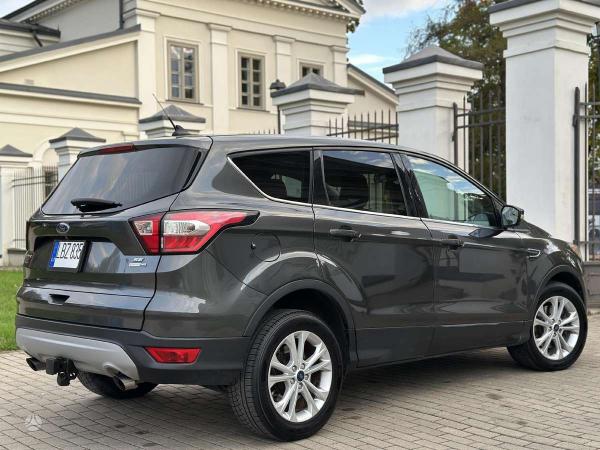 Grey Ford Escape 2019 in Vilnius, with an engine capacity of 1.50 L and mileage of 57 thousand km for 8850 €, photo 8 on AUTOMOTO.COM.LV