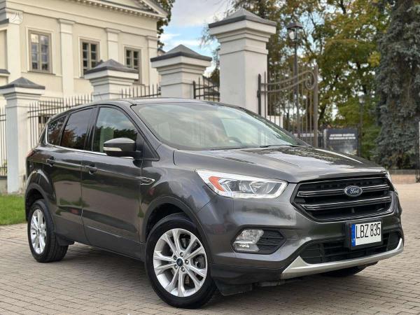 Grey Ford Escape 2019 in Vilnius, with an engine capacity of 1.50 L and mileage of 57 thousand km for 8850 €, photo 9 on AUTOMOTO.COM.LV