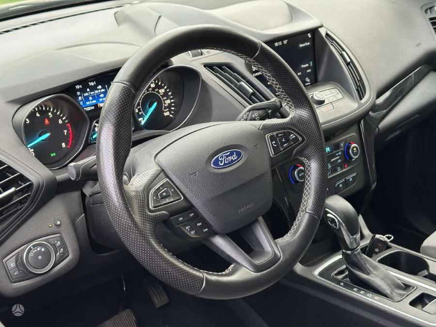 Pelēks Ford Escape 2019 Viļņa, ar dzinēja tilpumu 1.50 L un nobraukumu 57 tūkst. km par 8850 €, foto 12 vietnē AUTOMOTO.COM.LV
