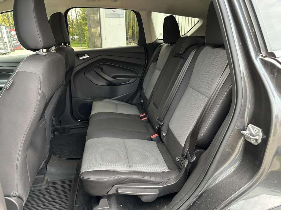 Pelēks Ford Escape 2019 Viļņa, ar dzinēja tilpumu 1.50 L un nobraukumu 57 tūkst. km par 8850 €, foto 14 vietnē AUTOMOTO.COM.LV