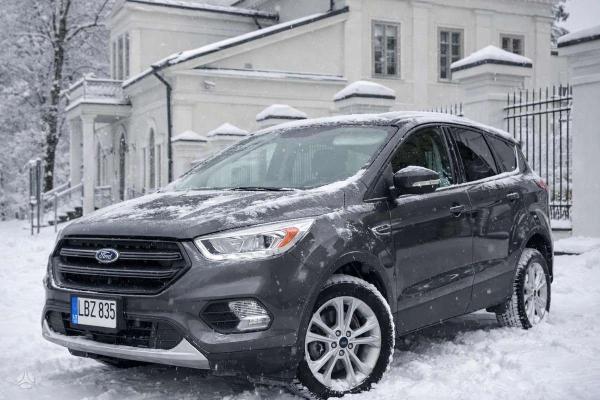 Grey Ford Escape 2019 in Vilnius, with an engine capacity of 1.50 L and mileage of 57 thousand km for 8750 €, photo 1 on AUTOMOTO.COM.LV