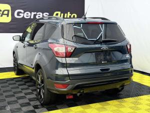 Grey Ford Escape 2019 in Vilnius, with an engine capacity of 1.50 L and mileage of 132 thousand km for 9500 €, photo 7 on AUTOMOTO.COM.LV