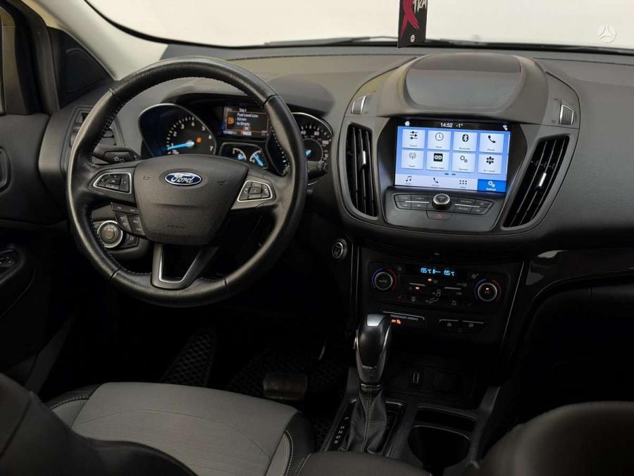 Grey Ford Escape 2019 in Vilnius, with an engine capacity of 1.50 L and mileage of 132 thousand km for 9500 €, photo 16 on AUTOMOTO.COM.LV