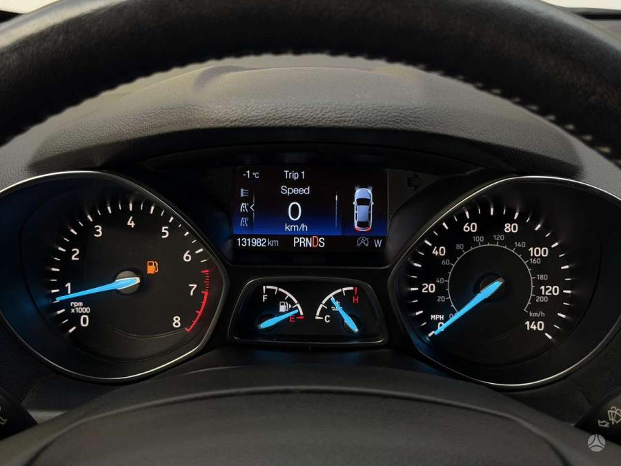 Grey Ford Escape 2019 in Vilnius, with an engine capacity of 1.50 L and mileage of 132 thousand km for 9500 €, photo 26 on AUTOMOTO.COM.LV