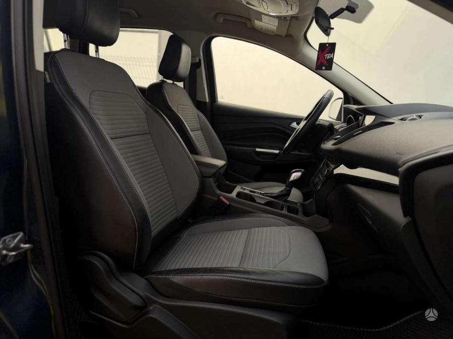 Grey Ford Escape 2019 in Vilnius, with an engine capacity of 1.50 L and mileage of 132 thousand km for 9300 €, photo 14 on AUTOMOTO.COM.LV