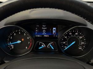 Grey Ford Escape 2019 in Vilnius, with an engine capacity of 1.50 L and mileage of 132 thousand km for 9300 €, photo 26 on AUTOMOTO.COM.LV