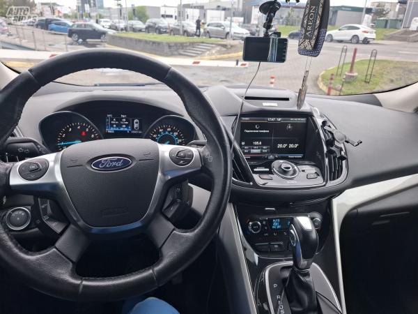 Ford Escape 2013 Viļņa, ar dzinēja tilpumu 1.60 L un nobraukumu 121 tūkst. km par 5400 €, foto 9 vietnē AUTOMOTO.COM.LV