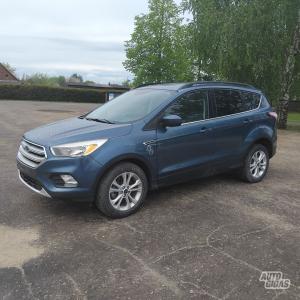 Ford Escape 2018 Šauļi, ar dzinēja tilpumu 1.50 L un nobraukumu 99 tūkst. km par 7650 €, foto 3 vietnē AUTOMOTO.COM.LV