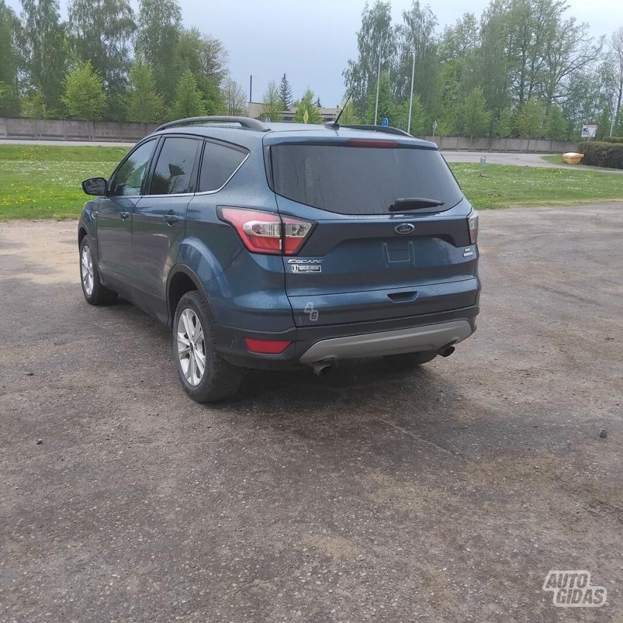 Ford Escape 2018 Šauļi, ar dzinēja tilpumu 1.50 L un nobraukumu 99 tūkst. km par 7650 €, foto 5 vietnē AUTOMOTO.COM.LV