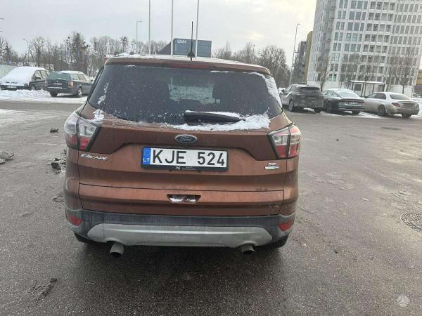 Oranžs Ford Escape 2018 Kauņa, ar dzinēja tilpumu 2.00 L un nobraukumu 100 tūkst. km par 4800 €, foto 5 vietnē AUTOMOTO.COM.LV