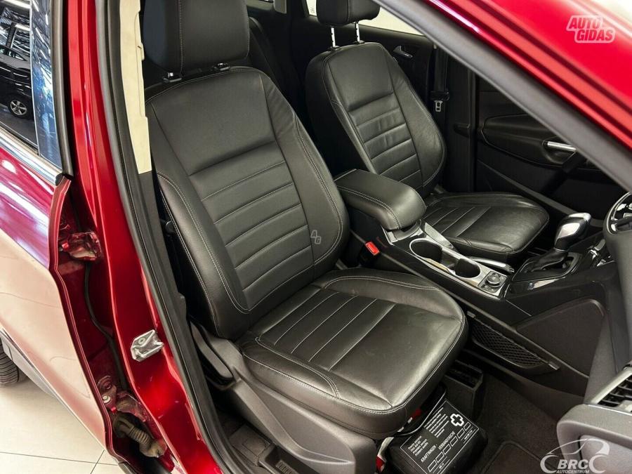 Red Ford Escape 2014 in Avizieniai, with an engine capacity of 2.00 L and mileage of 132 thousand km for 7000 €, photo 8 on AUTOMOTO.COM.LV