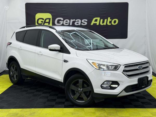 Balts Ford Escape 2018 Viļņa, ar dzinēja tilpumu 1.50 L un nobraukumu 132 tūkst. km par 10000 €, foto 3 vietnē AUTOMOTO.COM.LV