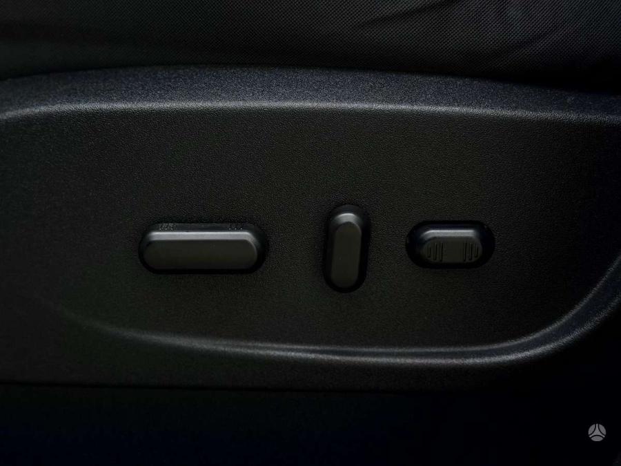 Balts Ford Escape 2018 Viļņa, ar dzinēja tilpumu 1.50 L un nobraukumu 132 tūkst. km par 10000 €, foto 21 vietnē AUTOMOTO.COM.LV