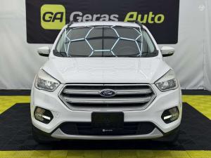 White Ford Escape 2018 in Vilnius, with an engine capacity of 1.50 L and mileage of 132 thousand km for 10000 €, photo 3 on AUTOMOTO.COM.LV
