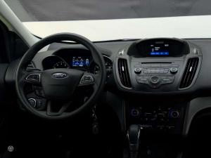 White Ford Escape 2018 in Vilnius, with an engine capacity of 1.50 L and mileage of 132 thousand km for 10000 €, photo 17 on AUTOMOTO.COM.LV