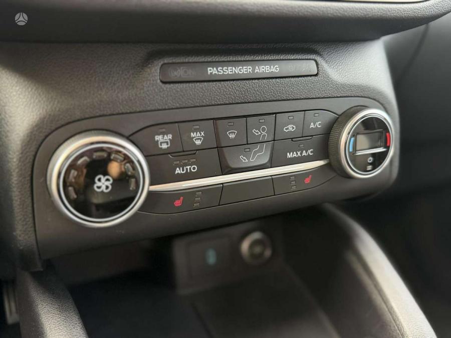 Balts Ford Escape 2020 Šauļi, ar dzinēja tilpumu 1.50 L un nobraukumu 22 tūkst. km par 14800 €, foto 20 vietnē AUTOMOTO.COM.LV