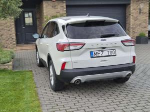 Balts Ford Escape 2020 Klaipėda, ar dzinēja tilpumu 1.50 L un nobraukumu 32 tūkst. km par 14700 €, foto 4 vietnē AUTOMOTO.COM.LV