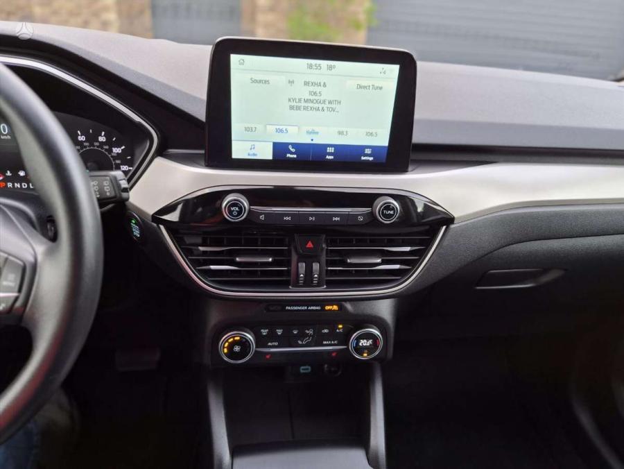 Balts Ford Escape 2020 Klaipėda, ar dzinēja tilpumu 1.50 L un nobraukumu 32 tūkst. km par 14700 €, foto 7 vietnē AUTOMOTO.COM.LV