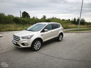 Yellow Ford Escape 2017 in Vilnius, with an engine capacity of 2.00 L and mileage of 85 thousand km for 9000 €, photo  on AUTOMOTO.COM.LV