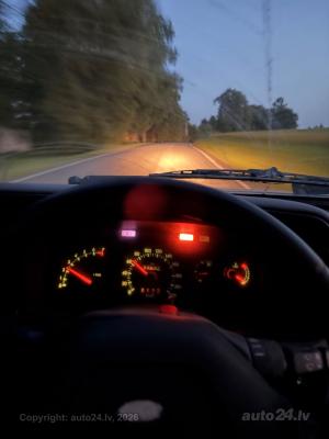 Zils Ford Escort 1989 Elva, ar dzinēja tilpumu 1.60 L un nobraukumu 160 tūkst. km par 2499 €, foto 4 vietnē AUTOMOTO.COM.LV