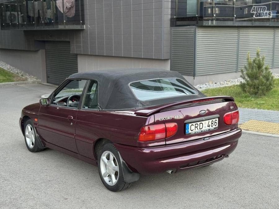 Ford Escort 1996 Palanga, ar dzinēja tilpumu 1.60 L un nobraukumu 86 tūkst. km par 4250 €, foto 14 vietnē AUTOMOTO.COM.LV