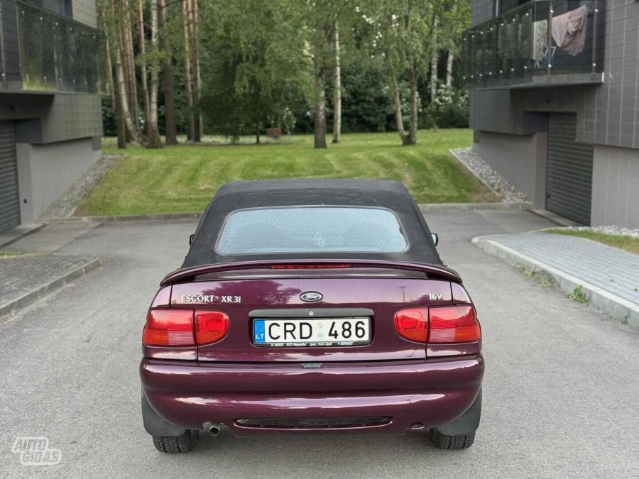 Ford Escort 1996 Palanga, ar dzinēja tilpumu 1.60 L un nobraukumu 86 tūkst. km par 4250 €, foto 15 vietnē AUTOMOTO.COM.LV