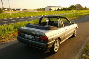 Grey Ford Escort 1992 in Vilnius, with an engine capacity of 1.60 L and mileage of 43 thousand km for 1999 €, photo 4 on AUTOMOTO.COM.LV