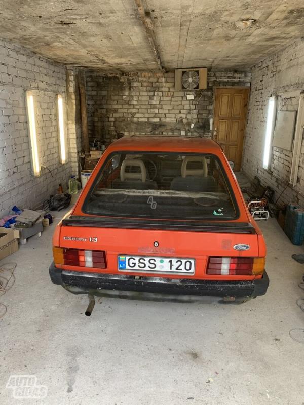 Ford Escort 1981 in Klaipeda, with an engine capacity of 1.30 L and mileage of 70 thousand km for 1499 €, photo 8 on AUTOMOTO.COM.LV