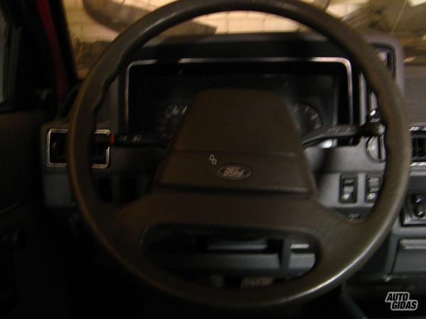 Ford Escort 1985 in Varena, with an engine capacity of 1.60 L and mileage of 200 thousand km for 2500 €, photo 1 on AUTOMOTO.COM.LV