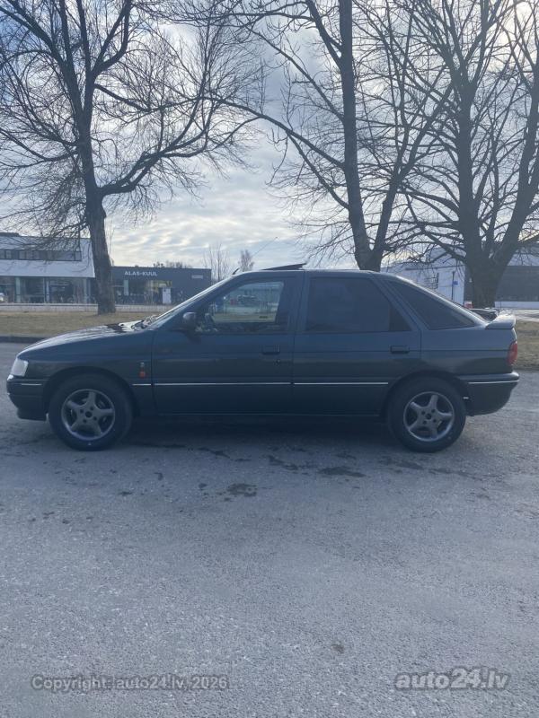 Ford Escort 1992 Pērnava, ar dzinēja tilpumu 1.80 L un nobraukumu 0 tūkst. km par 3500 €, foto 4 vietnē AUTOMOTO.COM.LV