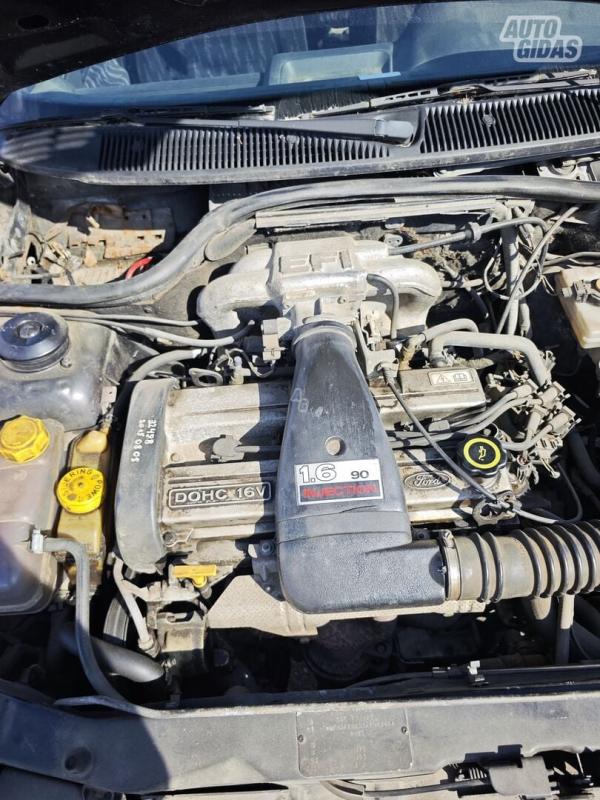 Ford Escort 1994 Plungė, ar dzinēja tilpumu 1.60 L un nobraukumu 150 tūkst. km par 420 €, foto 8 vietnē AUTOMOTO.COM.LV