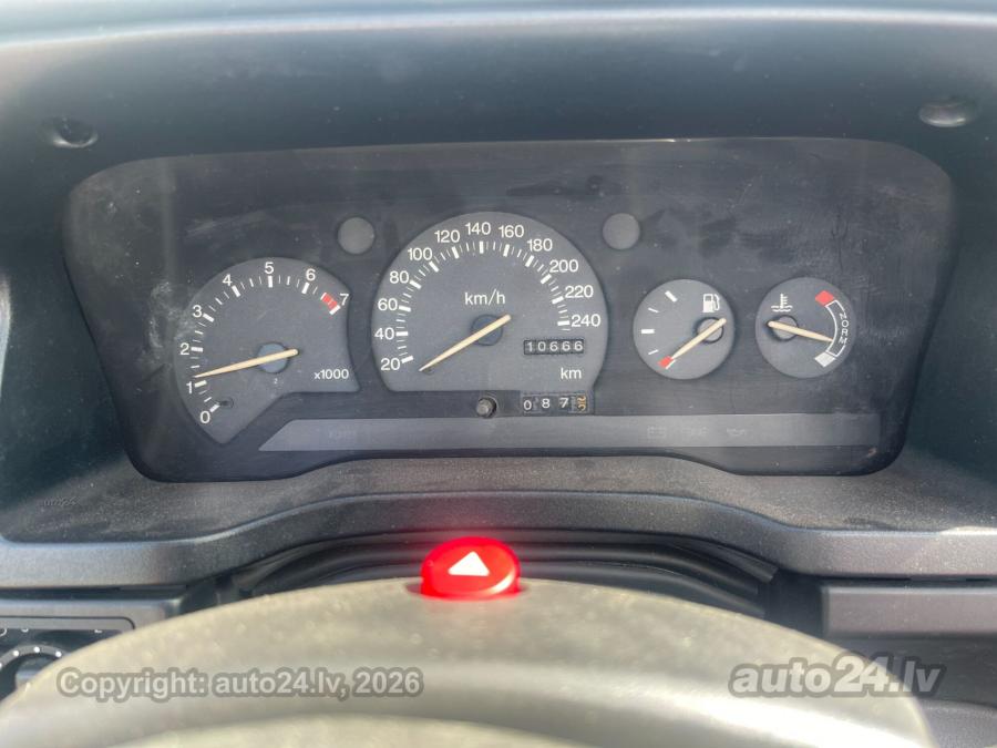 Sarkans Ford Escort 1991 Tallina, ar dzinēja tilpumu 1.60 L un nobraukumu 101 tūkst. km par 1490 €, foto 10 vietnē AUTOMOTO.COM.LV