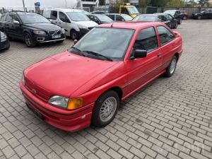 Red Ford Escort 1991 in Riga, with an engine capacity of 1.60 L and mileage of 170 thousand km for 3800 €, photo 3 on AUTOMOTO.COM.LV