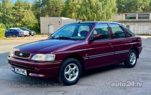 Sarkans Ford Escort 1994 Tallina, ar dzinēja tilpumu 1.80 L un nobraukumu 125 tūkst. km par 3400 €, foto  vietnē AUTOMOTO.COM.LV