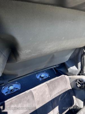 Balts Ford Escort 1990 Tallina, ar dzinēja tilpumu 1.60 L un nobraukumu 25 tūkst. km par 3900 €, foto 8 vietnē AUTOMOTO.COM.LV