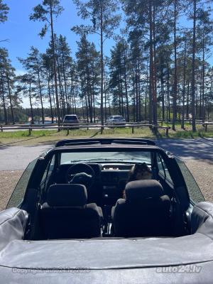 Balts Ford Escort 1990 Tallina, ar dzinēja tilpumu 1.60 L un nobraukumu 25 tūkst. km par 3900 €, foto 12 vietnē AUTOMOTO.COM.LV
