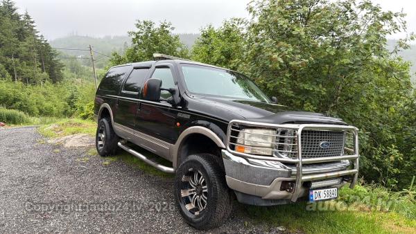 Black Ford Excursion 2000 in Tartu, with an engine capacity of 7.30 L and mileage of 180 thousand km for 20000 €, photo 1 on AUTOMOTO.COM.LV