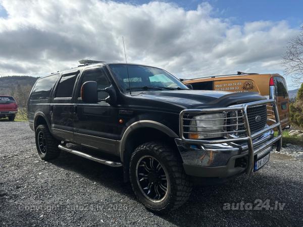 Black Ford Excursion 2000 in Tartu, with an engine capacity of 7.30 L and mileage of 180 thousand km for 20000 €, photo 3 on AUTOMOTO.COM.LV